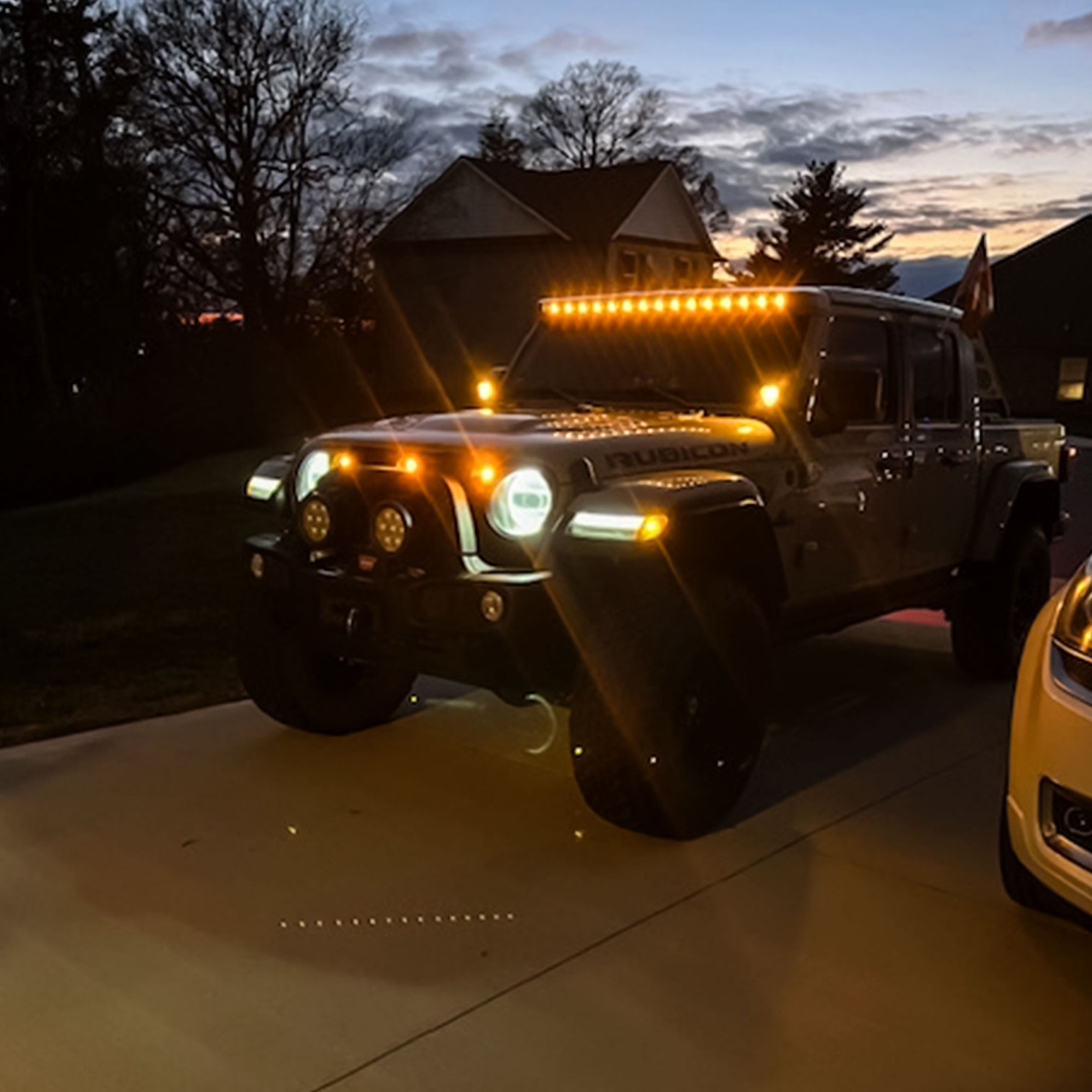 Integrated Windshield Roof LED Light Bar Jeep Wrangler JL & Gladiator ...