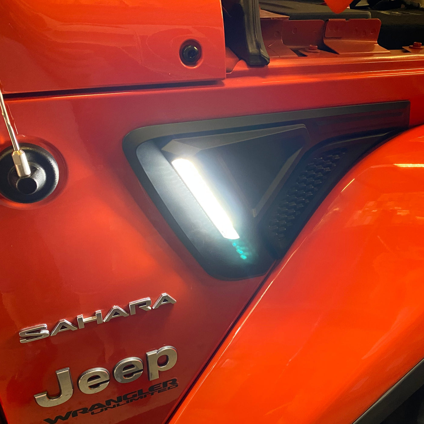 ORACLE Sidetrack™ LED Lighting System for Jeep Wrangler JL/ Gladiator ...